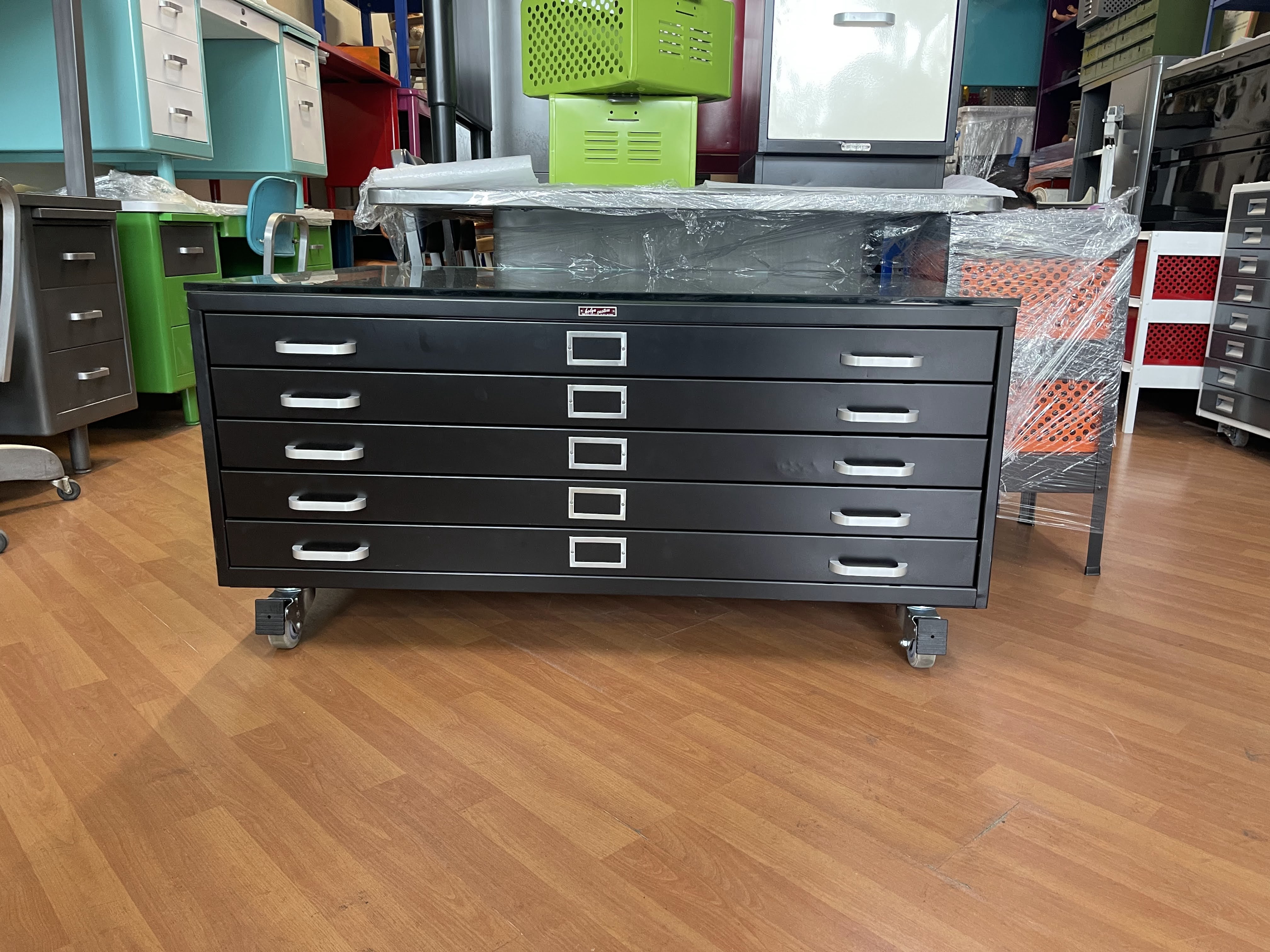 Flat Files – steelsantos.com
